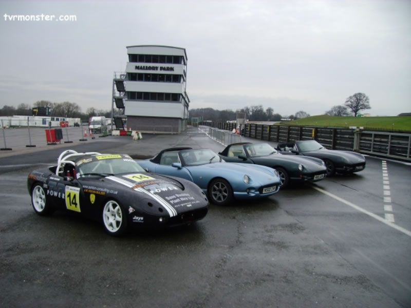 Supercharged TVR's / SC400, 450, 500 and Race Car at Mallory test day 2 ...